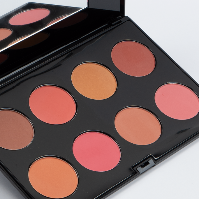 RUBOR EN PALETTE C/8 COLORES – Adara Comséticos